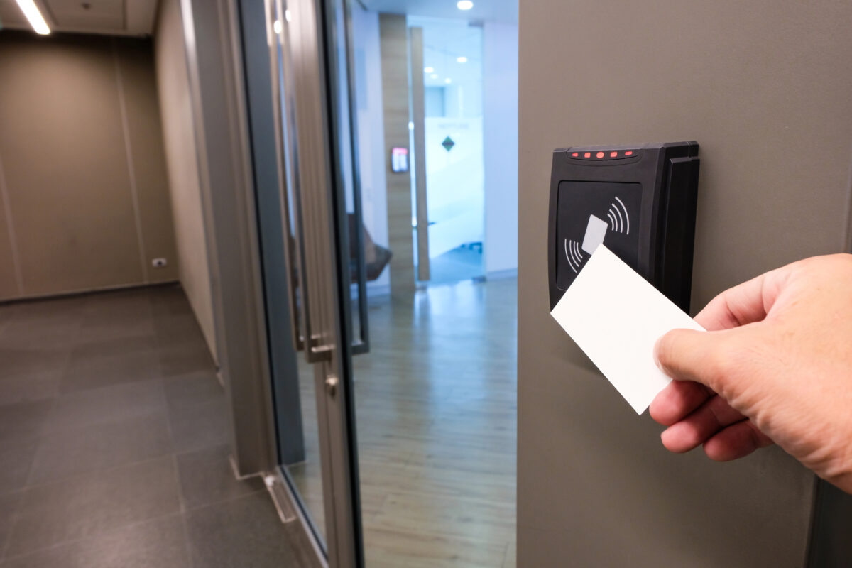 Access Control in Security: Methods and Best Practices Guide - Jade Alarm